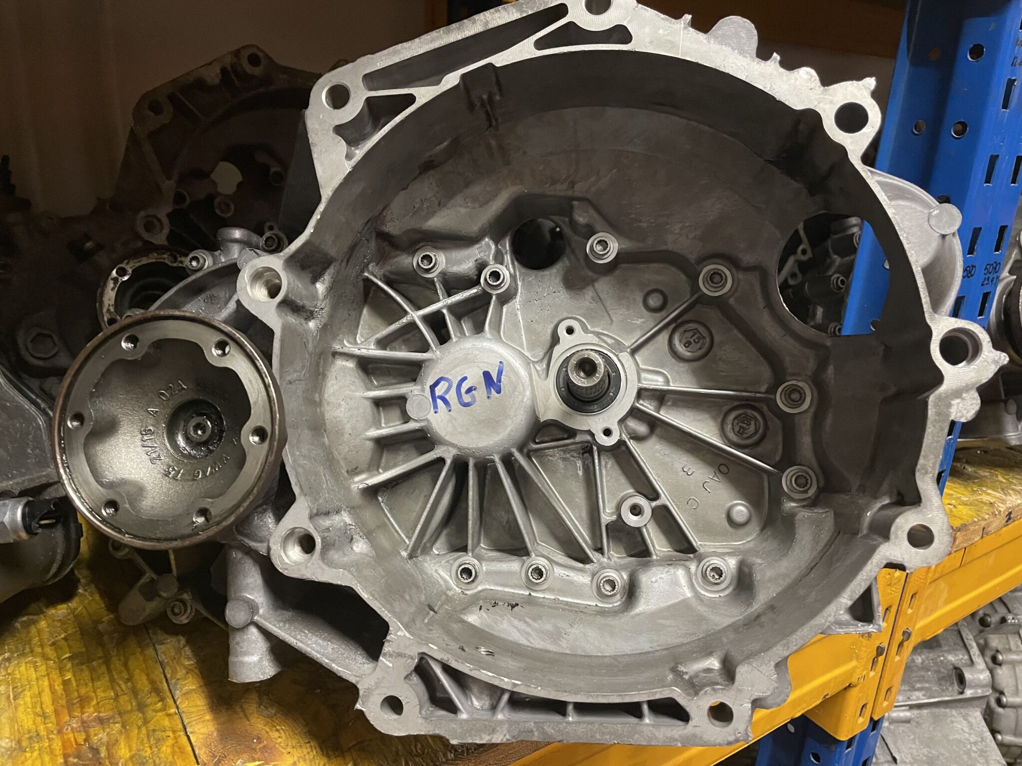 Getriebe VW Golf, 1.2 TSI , 6 Gang- RGN ⋆ Günstige Kfz Ersatzteile ...